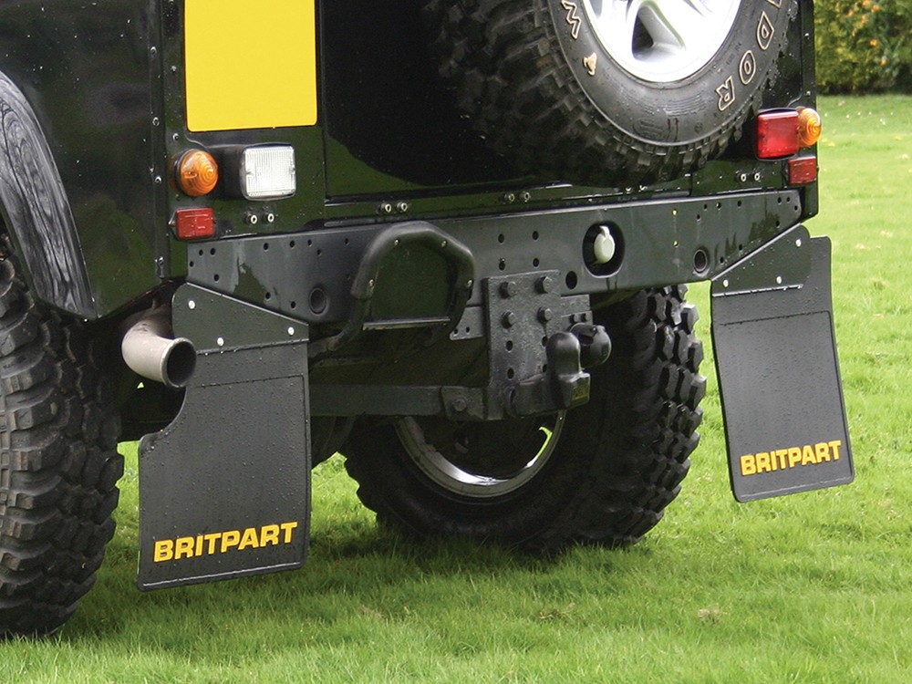 DA4531 - PAIR OF BRITPART MUDFLAPS (YELLOW LOGO) - DEF 90 WITH CUT OUT ...