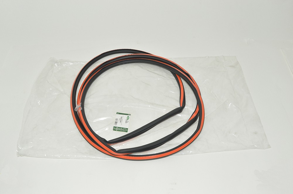 LR013938 - WEATHERSTRIP - Land Rover Parts