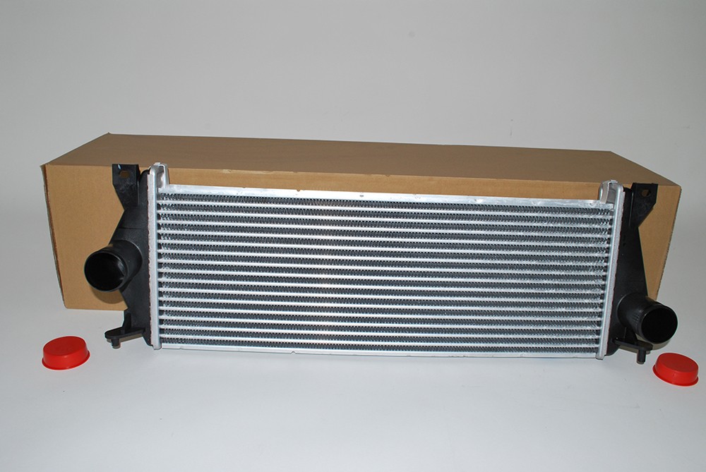 LR017950 - INTERCOOLER - Land Rover Parts