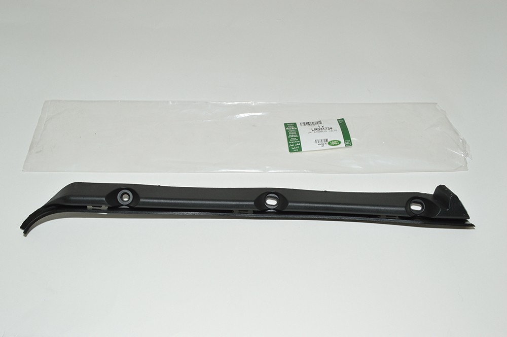 LR031734 - BRACKET-BUMPER MOUNTING - Land Rover Parts