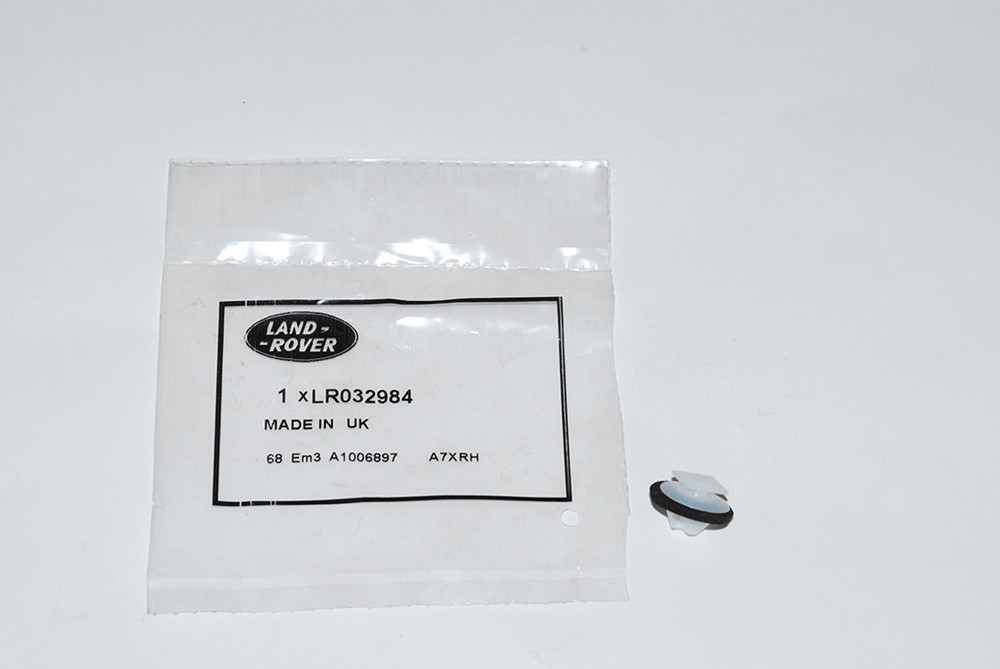 LR032984 - CLIP - Land Rover Parts