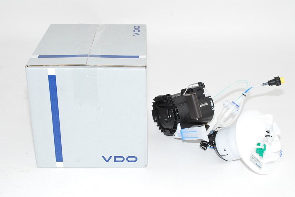 LR038601 - SENDER AND PUMP - Land Rover Parts