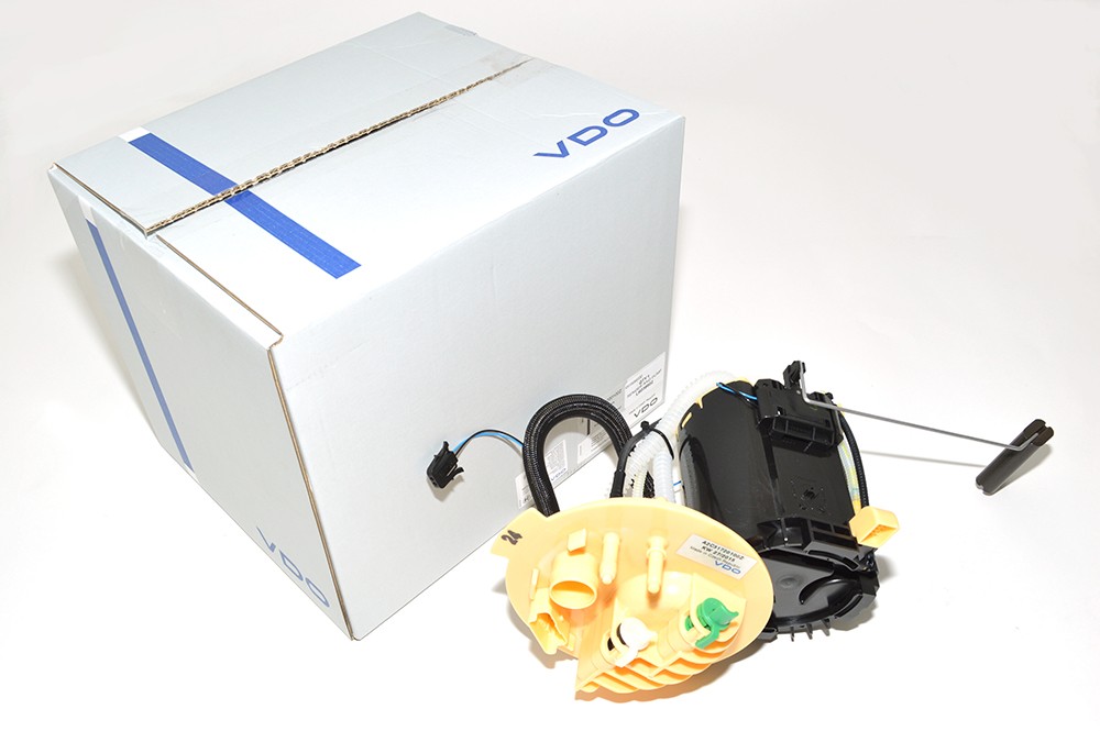 LR038602 - SENDER AND PUMP - Land Rover Parts
